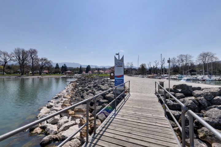 Visite virtuelle port de sciez sur leman 74